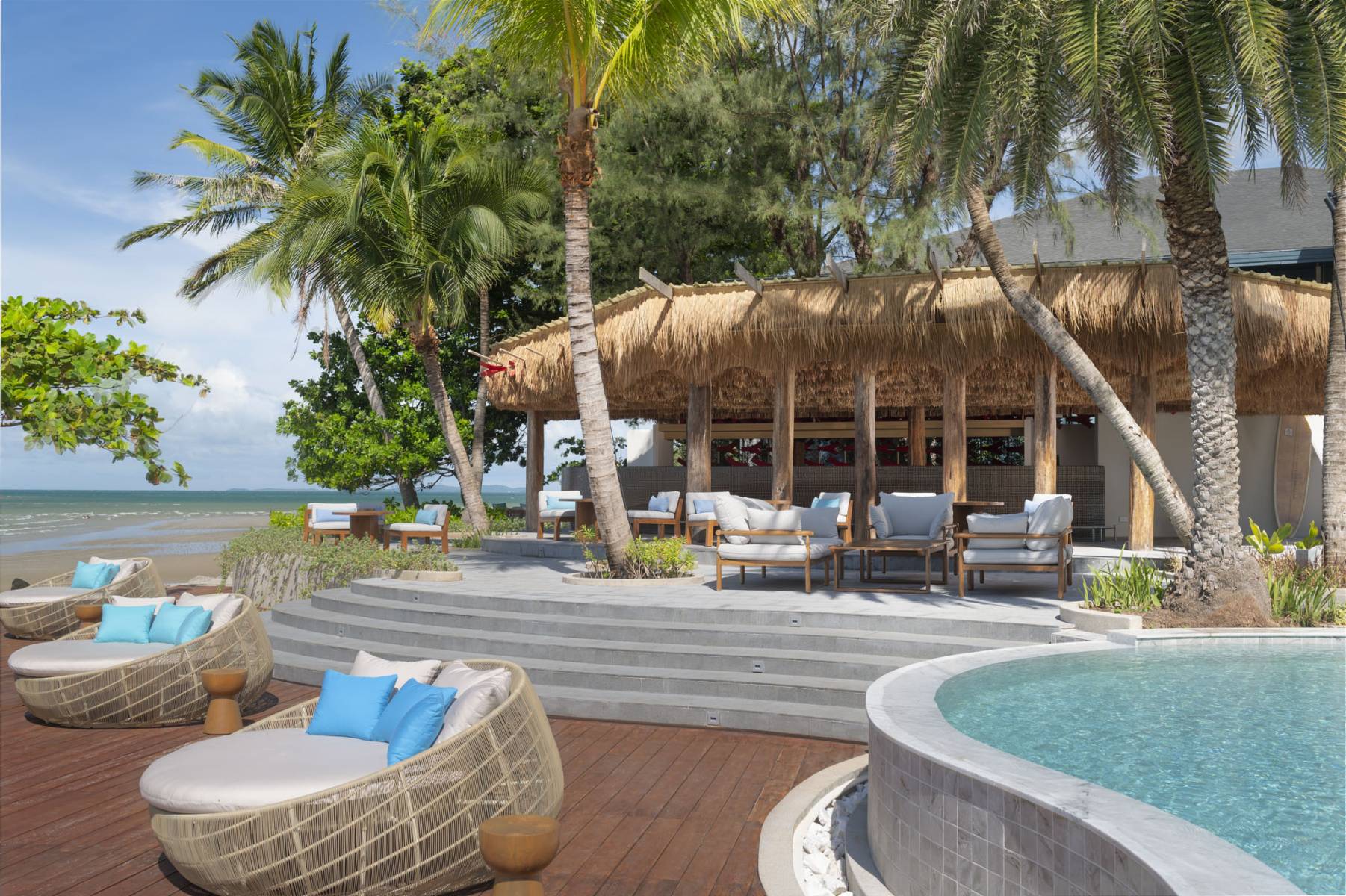 โรงแรมที่ดีที่สุดในระยอง 2025 ห้องพักสะอาด วิวดี ติดทะเล